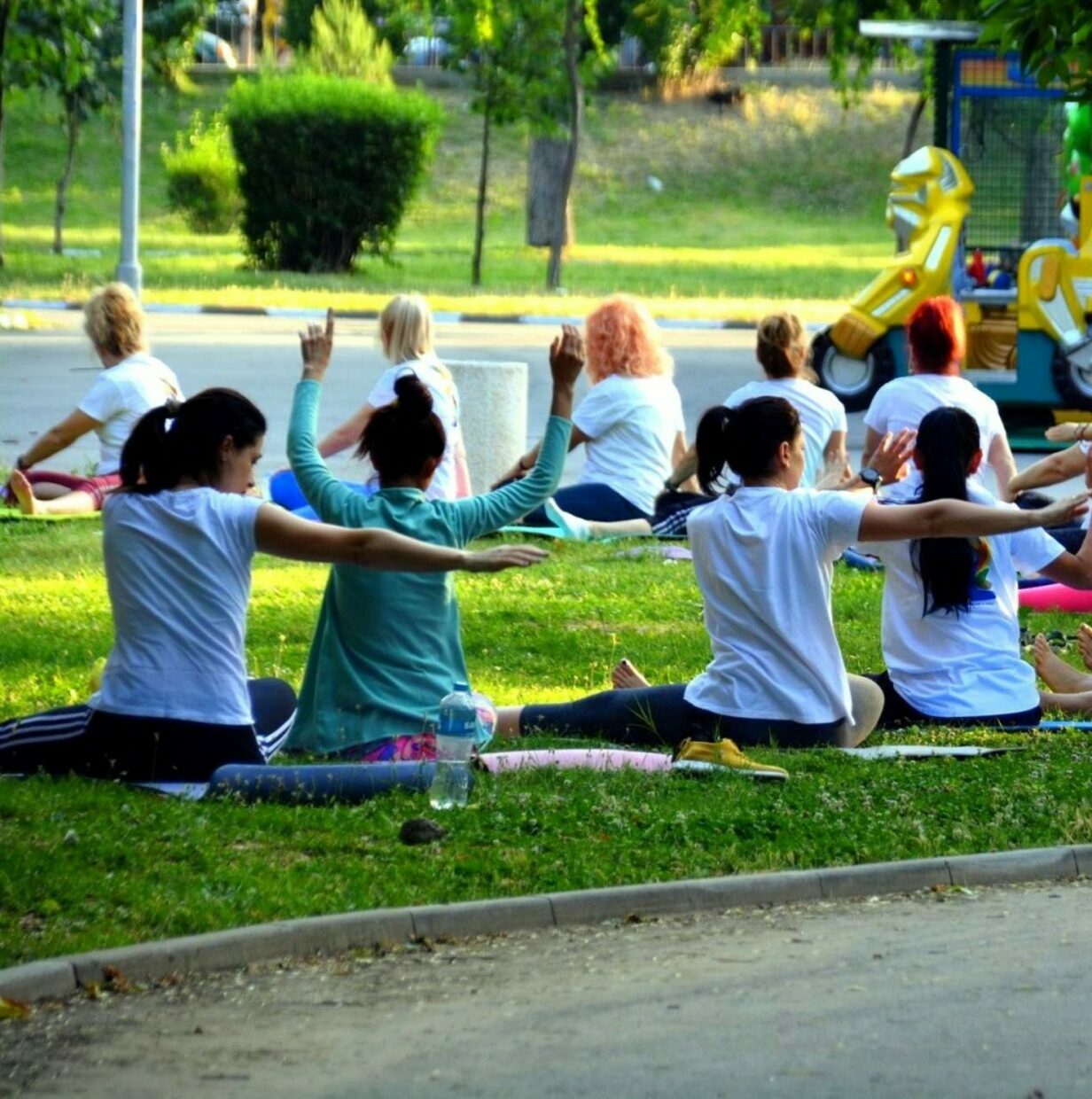 Асеновград отбелязва Международния ден на йогата - Haskovo.NET